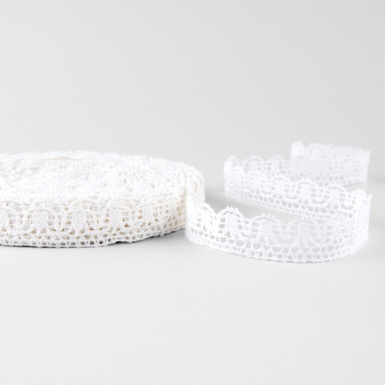 Shop Linen Lace Online | Made In Lithuania | Linen Fashion