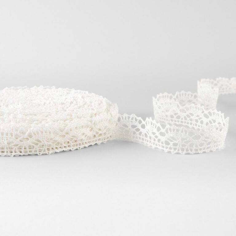 Shop Linen Lace Online | Made In Lithuania | Linen Fashion